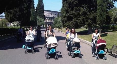 Doppio cognome prima sentenza il figlio si chiamerà anche come la