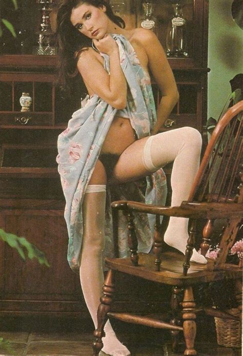 Recordando A Demi Moore De Joven