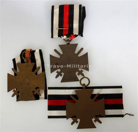 3x Ehrenkreuz für Frontkämpfer Archiv Trave Militaria Orden und