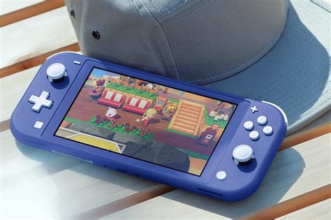 Nintendo Switch Lite un nouveau modèle bleu iconique qui rappelle la