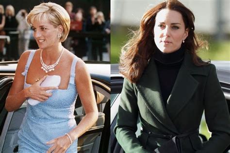 Royal Clutch Bag Cleavage Hack Revealed How Princess Diana Would Use