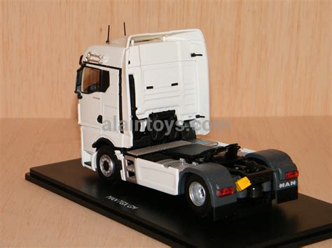 NOUVEAU TRACTEUR MAN TGX GM 18 580 BLANC ELIGOR 1 43 Réf 117382 La