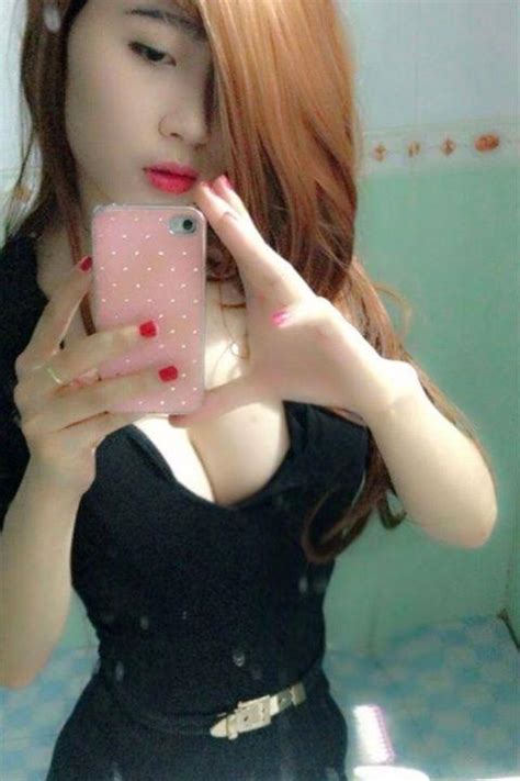 Naked Thu Hang In The Viet Nam Personal Show
