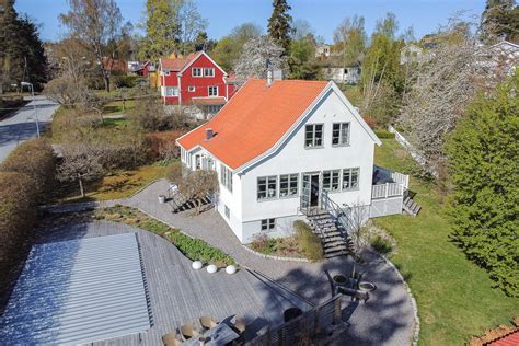 Villa snart till salu på Drotsvägen 8 Edsviken Sollentuna Booli se