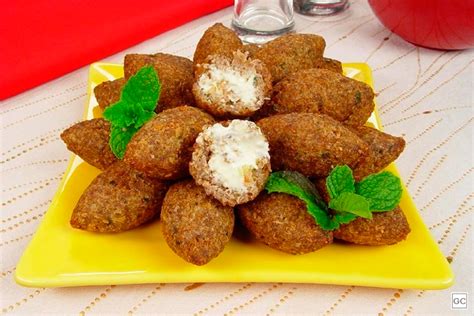 Quibe recheado receitas para ir além da tradicional Guia da Cozinha