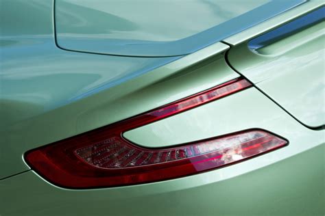2014 ASTON MARTIN VANQUISH GRAND TOURER APPLETREE GREEN Fabricante
