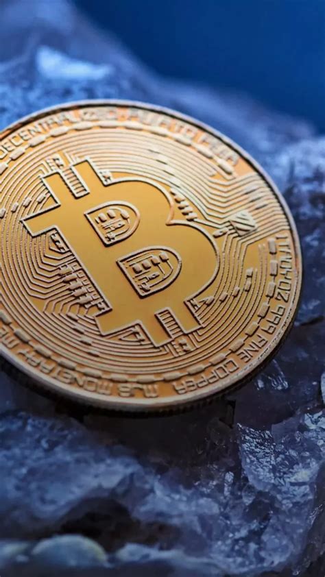 Bitcoin em queda após halving é sinal de alerta Entenda o que esperar