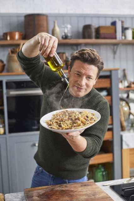Quick Easy Jamie s 5 Zutaten Küche Gorgonzola Farfalle sixx YOUTV