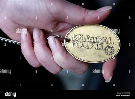 Ausweis Der Kriminalpolizei Stockfotografie Alamy