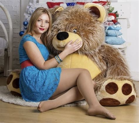 Image Tagged With Nude Tights Nude Pantyhose On Tumblr