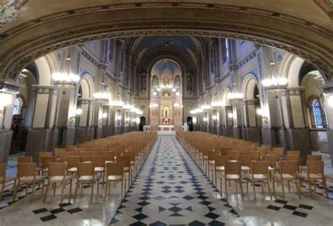 La Iglesia Jesuitas Valencia reabre sus puertas tras la instalación del