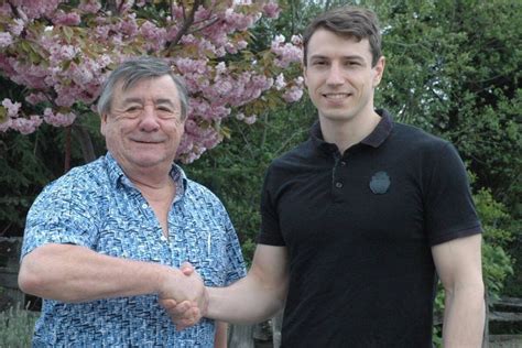 Ukrainian Refugee Finds Home In Cowichan Valley Parksville Qualicum