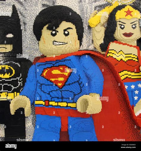 Arriba 92 Imagen Batman Superman Y La Mujer Maravilla Abzlocal Mx