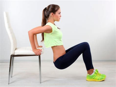 5 ejercicios efectivos para fortalecer los tríceps en casa Nutrición