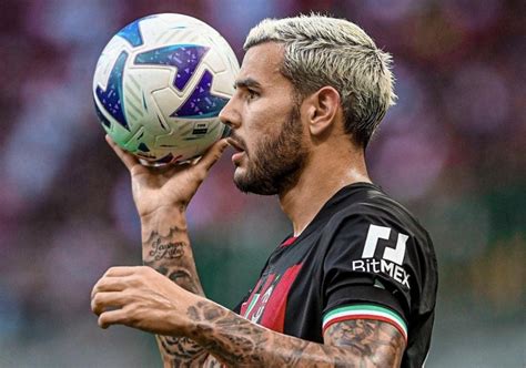 Leao Theo il terzino sinistro più forte al mondo