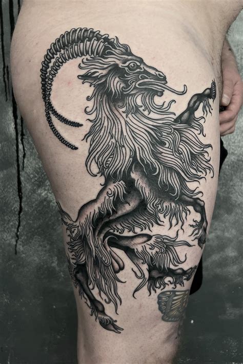 Discover More Than 72 Scorpion Back Tattoo Super Hot In Cdgdbentre