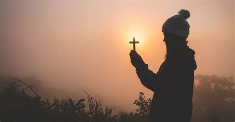 A Prayer For When You Don T Feel Good Enough Your Daily Prayer
