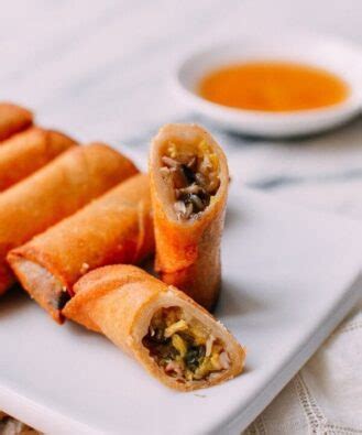 Authentic Chinese Spring Roll Recipe The Woks Of Life