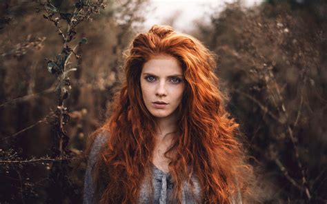 Martin K Hn Portrait Looking Away Women Outdoors Freckles Blonde