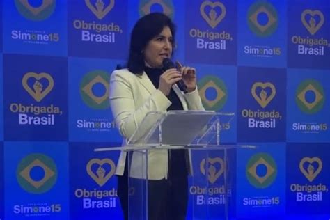 Simone Tebet anuncia apoio a Lula no segundo turno das eleições