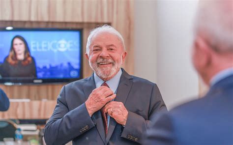 Encontro de Lula e Biden é marcado para fim da tarde desta sexta nos