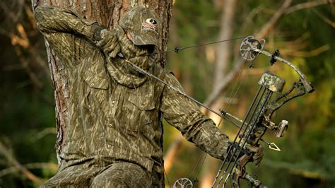 Bow Hunting Background Wallpaper Images