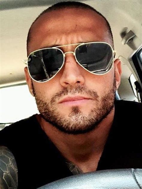Pin De Joh Mattey En Bearded Men Hot Estilo De Ropa Hombre Hombres
