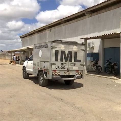 Grave acidente na BR 232 deixa dois homens mortos Farol de Notícias