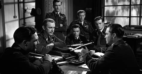Les Briseurs De Barrages En Streaming Direct Et Replay Sur Canal