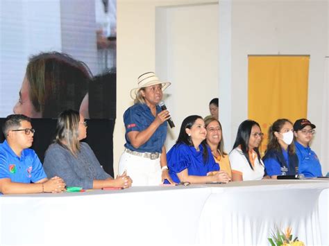 Ministerio de Salud de Panamá on Twitter La Viceministra