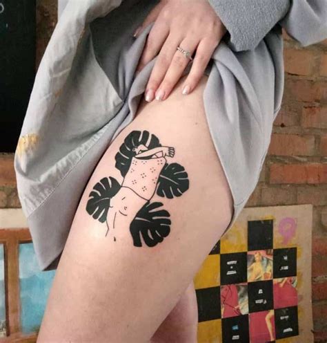 Nude Woman Thigh Tattoo TheFab20s