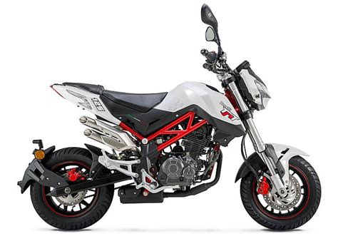 Benelli Tornado Naked TNT 125 2018 2020 Precio ficha técnica