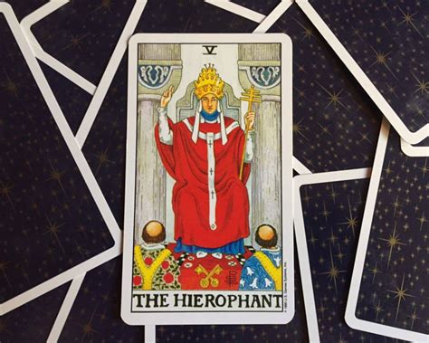 El Sumo Sacerdote Qué significa esta carta Tarot Esperanza Mía