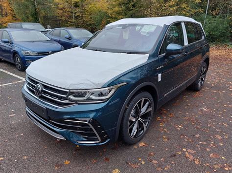 New Tiguan R Line Nightshade Blue Volkswagen Tiguan Mk Only Forum