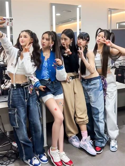 Pin By On Haerin New Jeans Style Kpop Outfits Fashion