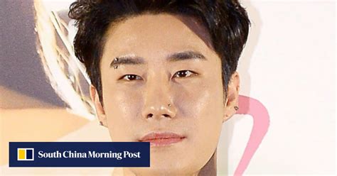 South Korean Tv Station Apologises Over ‘spycam Controversy After Rapper San E Appeared To