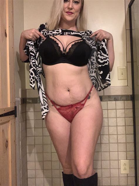 Like Whats Under My Dress Scrolller