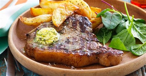 Steak mit Kartoffeln und Kräuterbutter Rezept EAT SMARTER