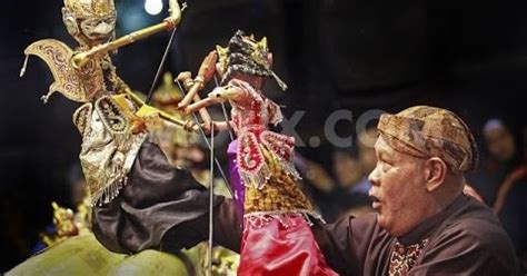 WAYANG GOLEK Sunda S Culture