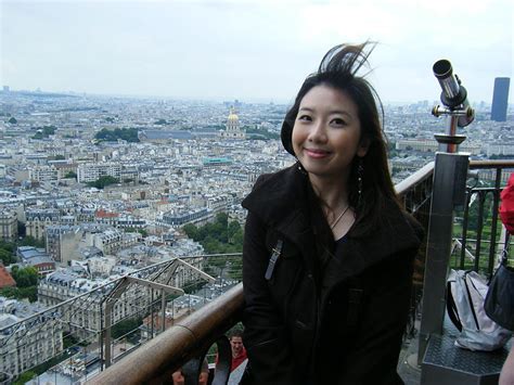 Cathay Pacific Flight Attendant Eden Lo Photos Husband Want CEO To