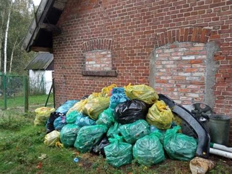 Ponad 50 worów odpadów Sozosfera ochrona środowiska