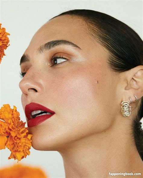 Gal Gadot Gal Gadot Nude Onlyfans Leaks The Fappening Photo
