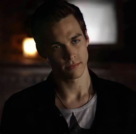 𝐌𝐀𝐋𝐀𝐂𝐇𝐀𝐈 Chris wood Vampire diaries Vampire diaries cast