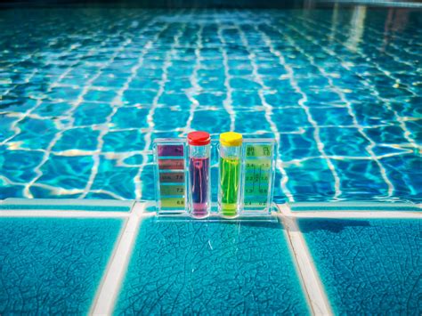 Cómo bajar el pH de una piscina argospiscinas2