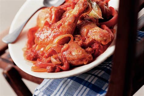 Kip In Paprika Tomatensaus Recept Allerhande Albert Heijn Belgi