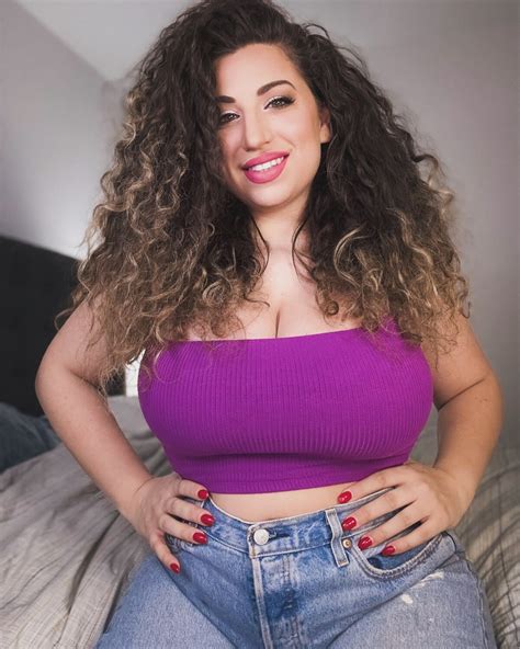 Discover Trending Posts By Top Webcam Models 18insta