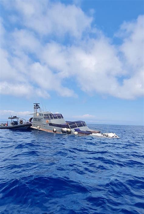 Princess Diana And Dodi Fayeds Former Yacht Sinks Off The Coast Of