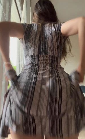 Like How It Jiggles When I Pull Up My Dress Reddit NSFW