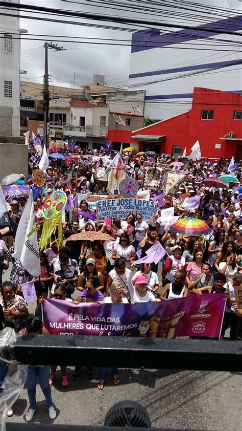 Mulheres Ocupam As Ruas Na Marcha Pela Vida Das Mulheres E Cidades