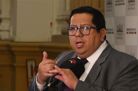 Ministro de Economía Alex Contreras confirma que Perú está en recesión